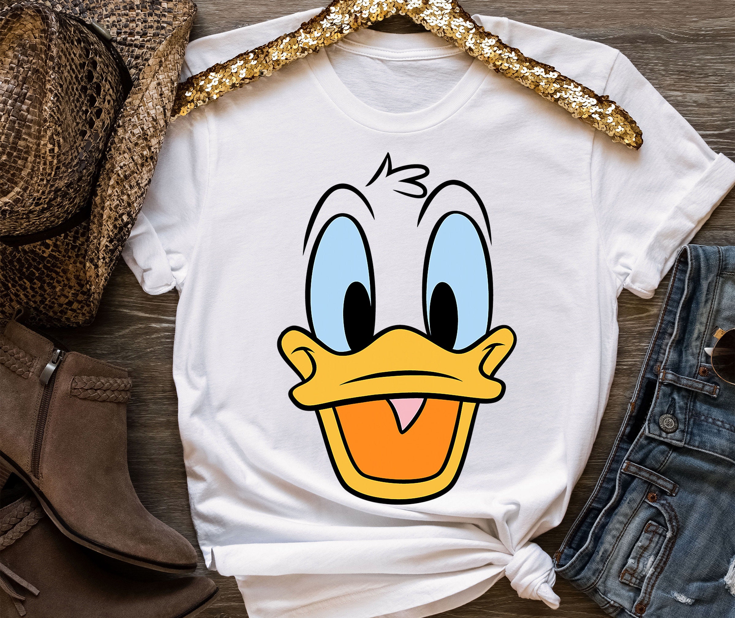 Disney Donald Duck Big Face Graphic Shirt, Disneyland Family - Inspire ...