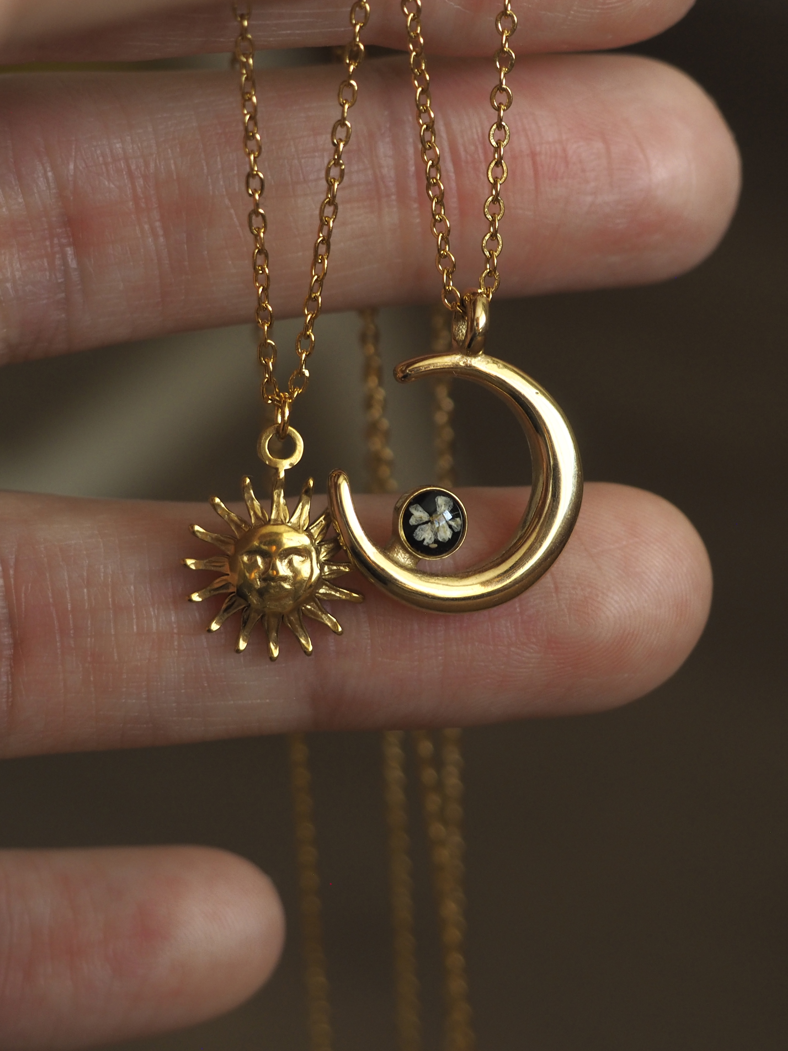 Sun and moon necklaces, Pressed flower necklaces, Real dry f - Inspire Uplift