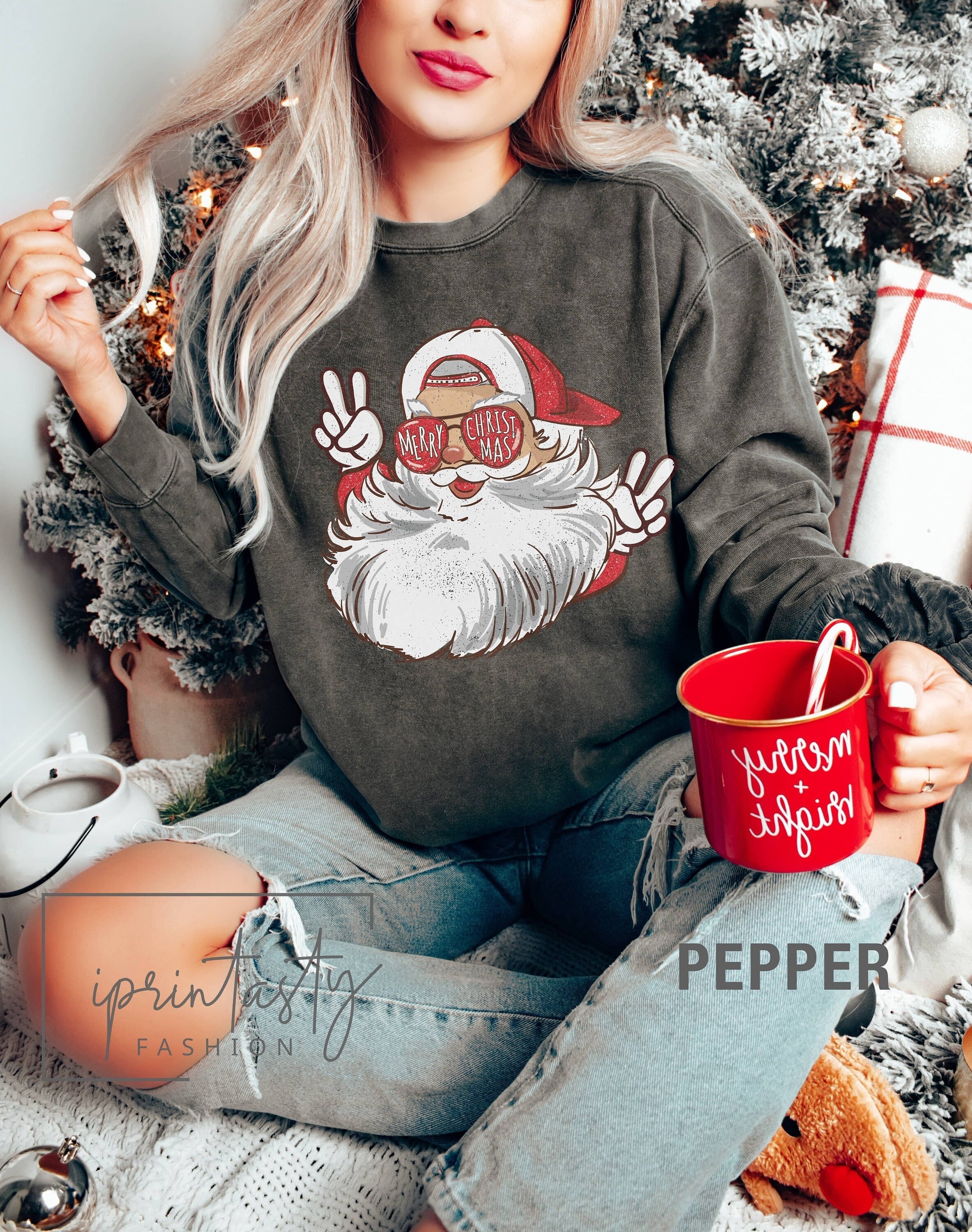Cool vintage Santa sweatee, retro Christmass weatshirt,retro | Inspire ...