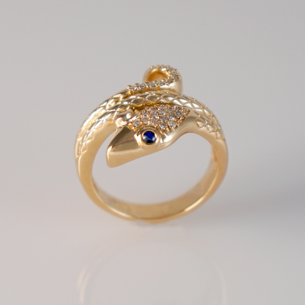 Glamorous Yellow Gold Snake Ring with Sparkling Sapphire & D - Inspire ...
