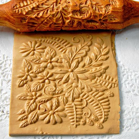 Rolling pins with flowers,rolling pins engraved, rolling pin | Inspire ...