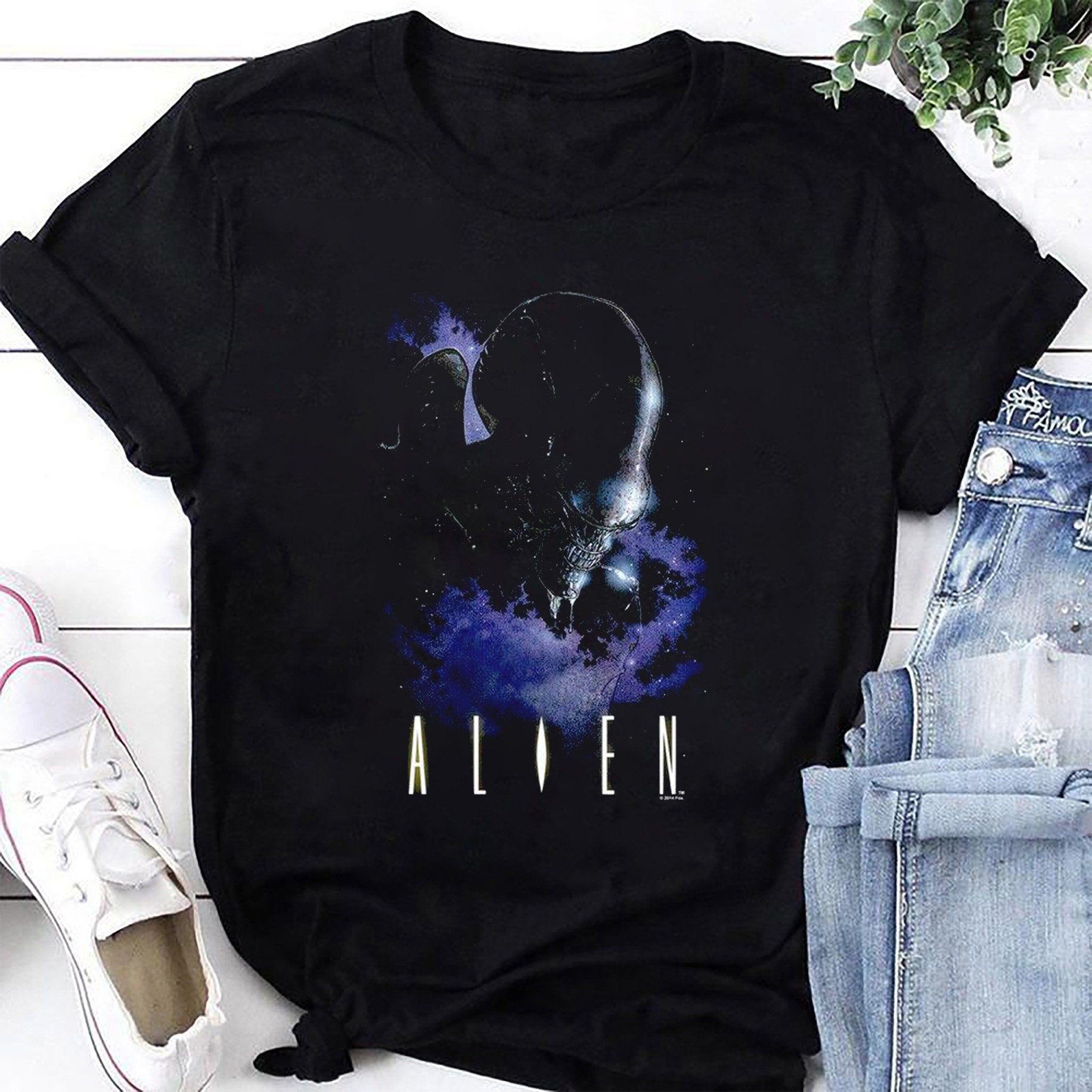 Alien Xenomorph In Space T-Shirt, Aliens Sci-Fi Horror Movie | Inspire ...