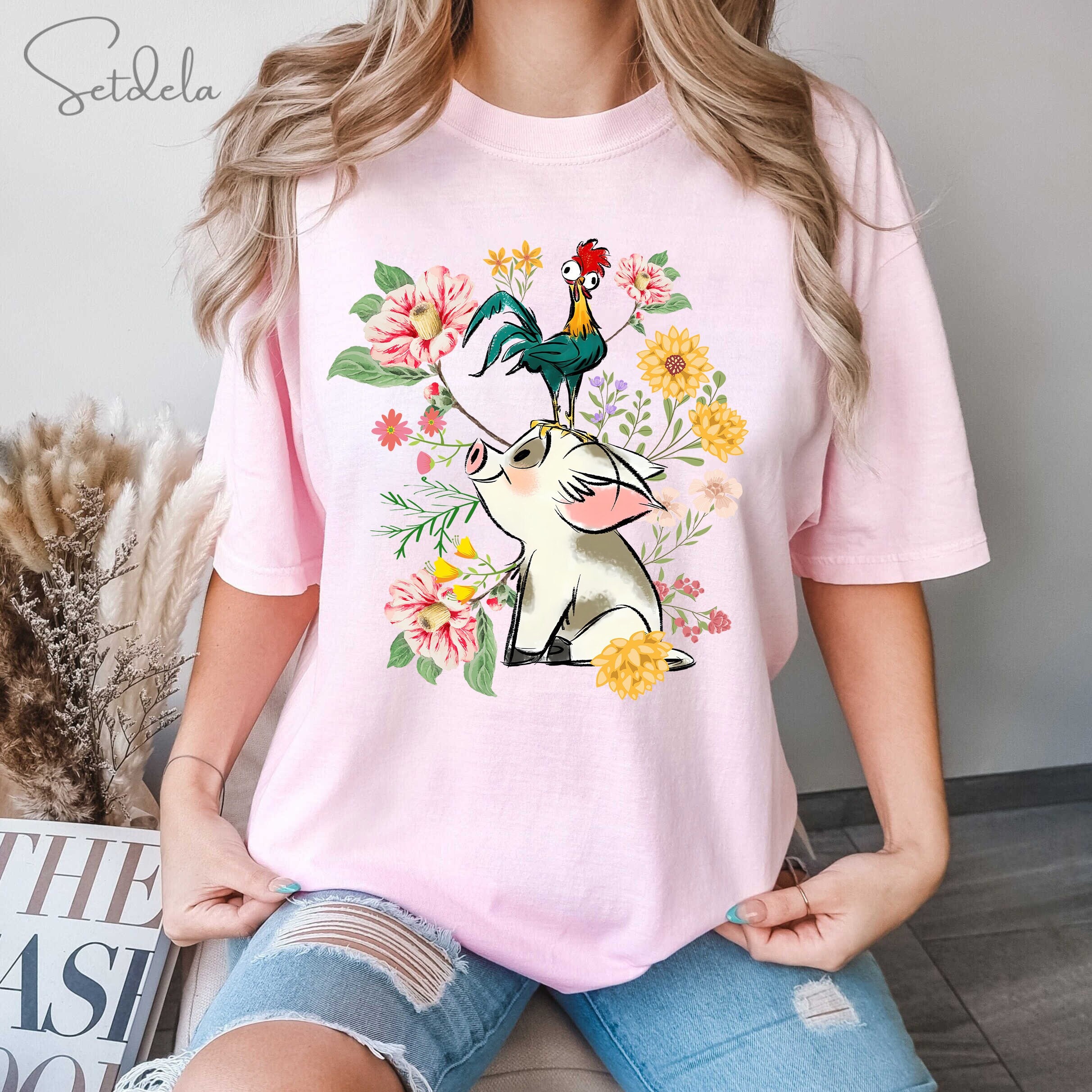 Disney Moana 70s Style Floral Pua And Hei Hei Shirt, Disney | Inspire ...