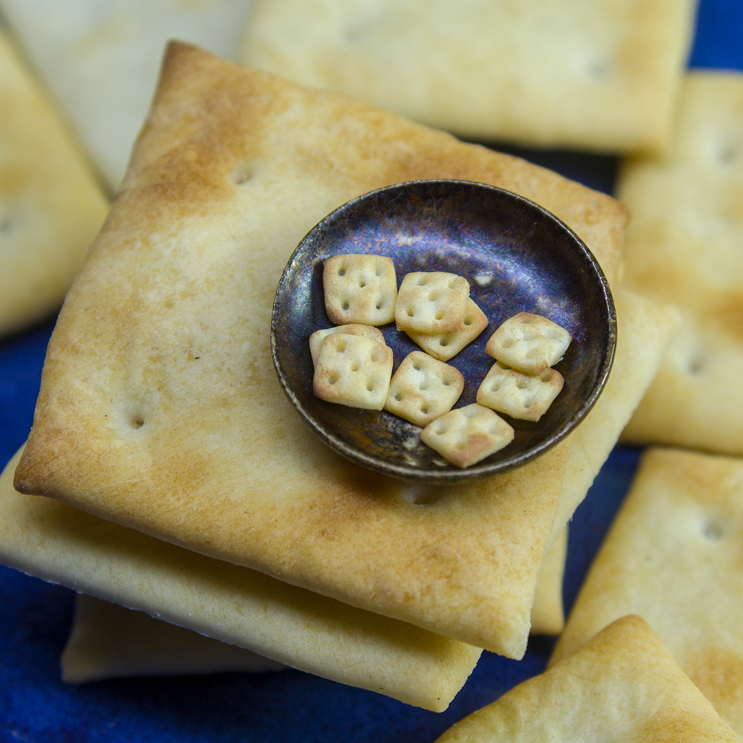 TUTORIAL Miniature crackers with polymer clay | Miniature fo - Inspire ...