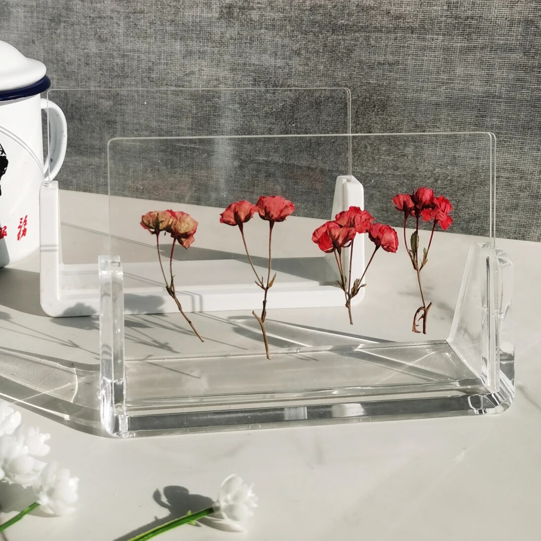 Acrylic Photo Frames: Specimen Display Stand for Wedding Par | Inspire ...