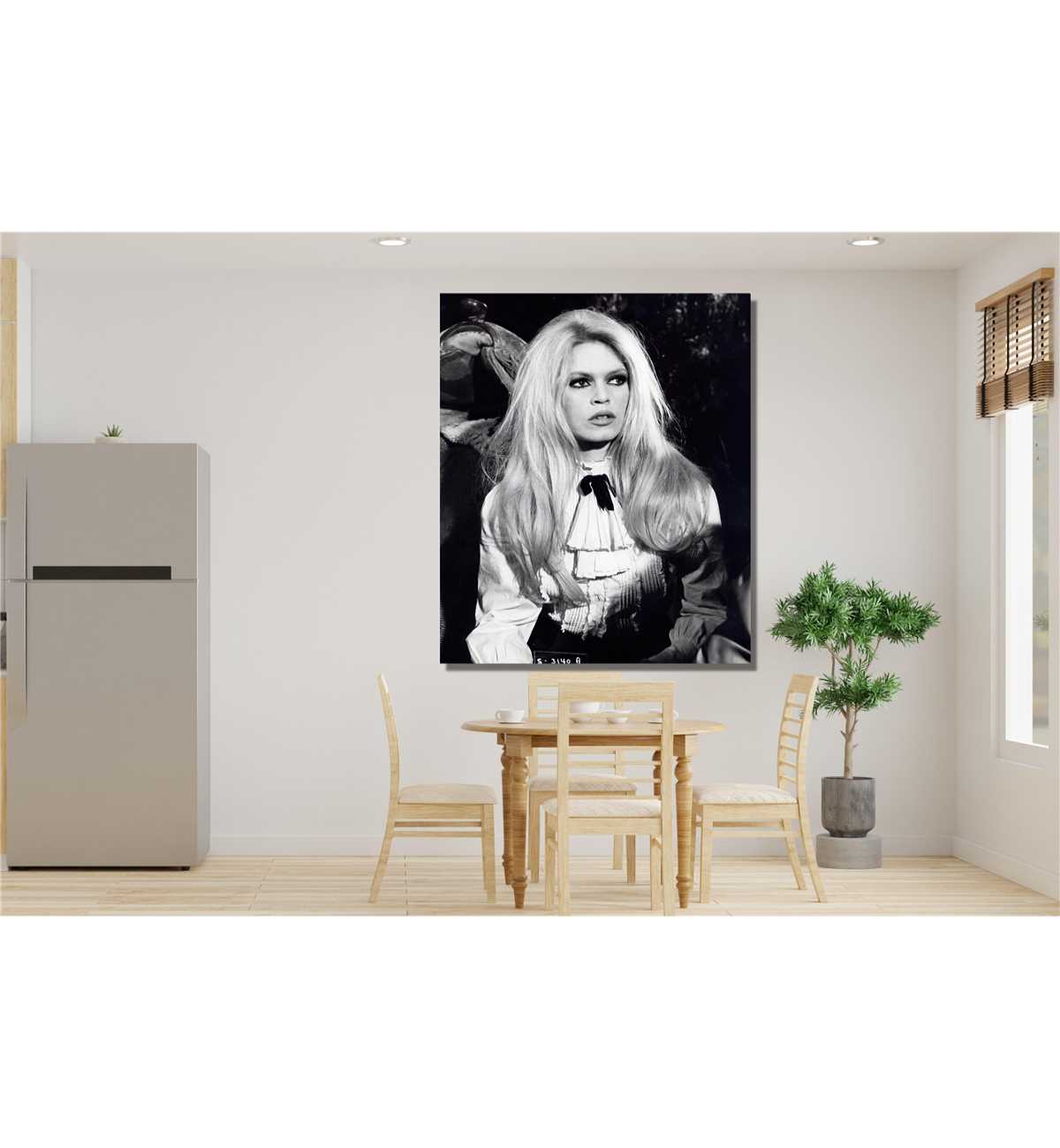 Brigitte Bardot Poster, Brigitte Bardot Photo Print, Brigitt - Inspire ...