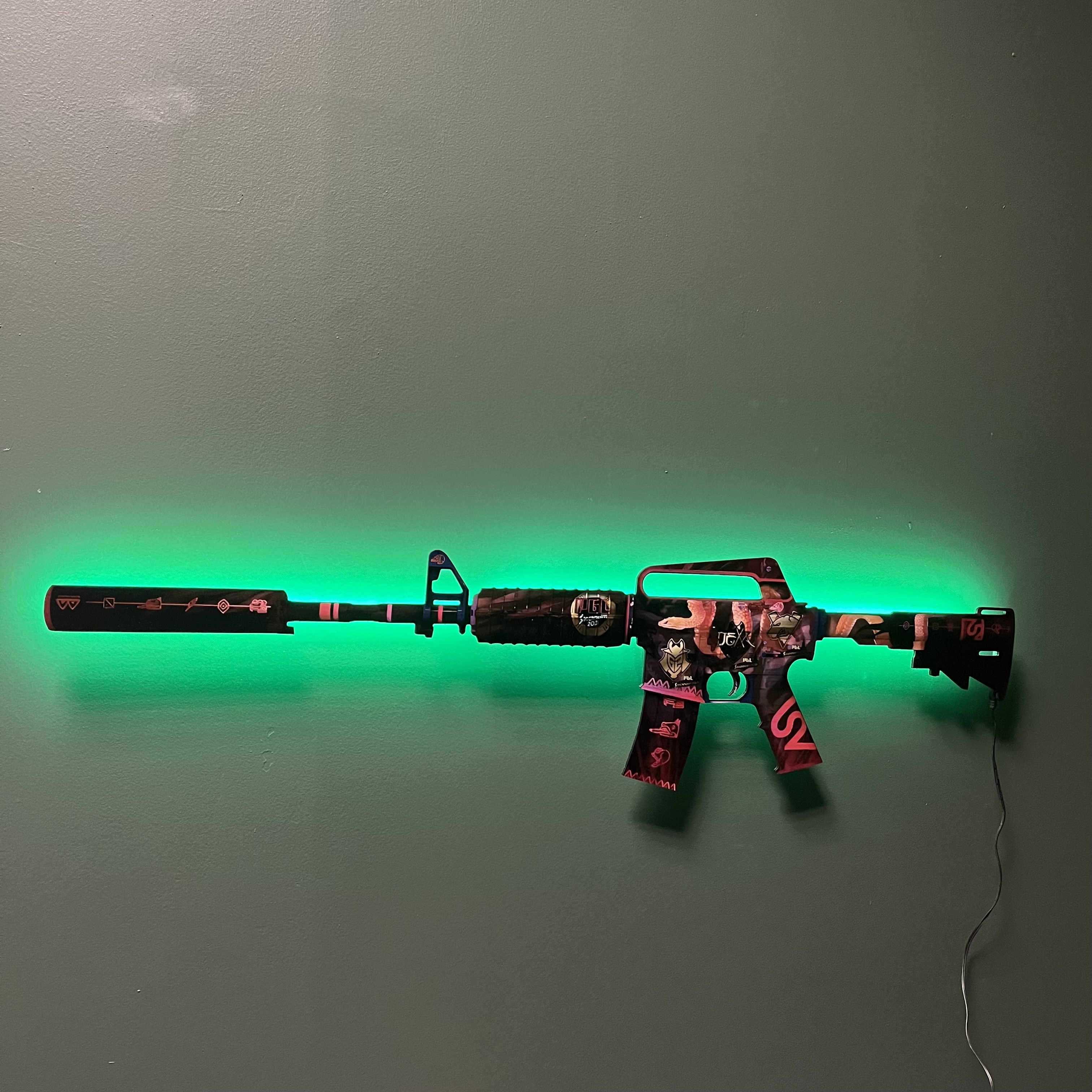 M4A1-S – Welcome to the Jungle RGB Wall Art Prop Replica Cos - Inspire ...