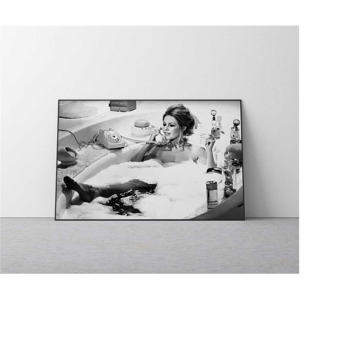 Brigitte Bardot In The Bath Poster, Vintage Black | Inspire Uplift
