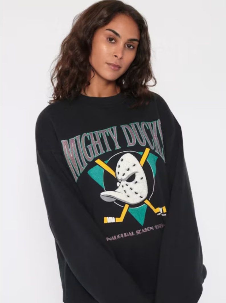 Vintage Anaheim Mighty Ducks Crewneck Sweatshirt, Retro Migh | Inspire ...