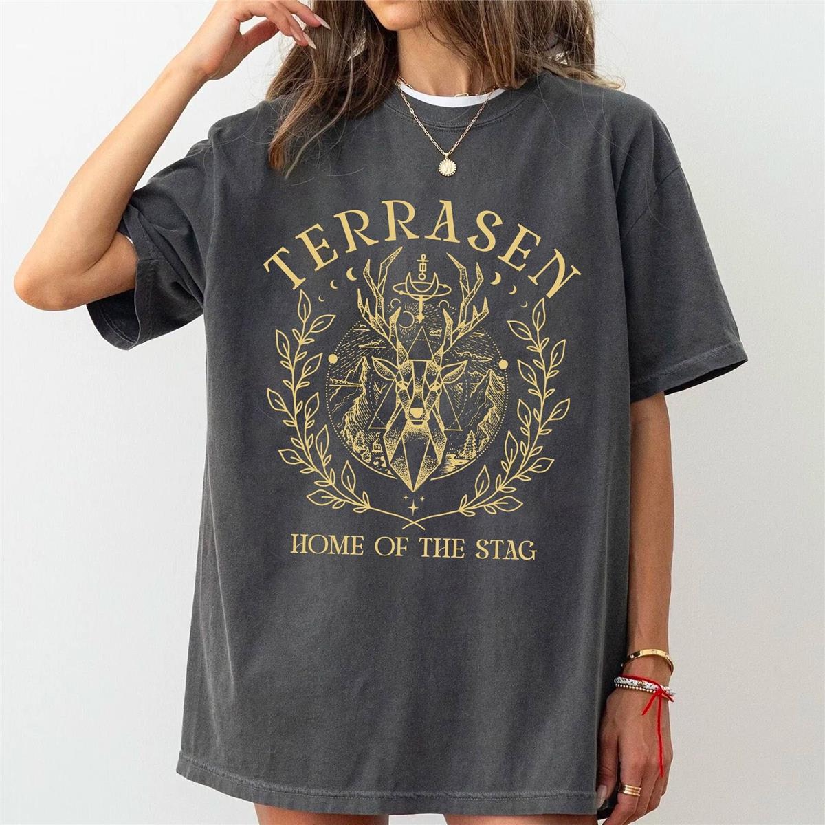 Terrasen Home Of The Stag Shirt Shirt, Throne of Glass Merch | Inspire ...