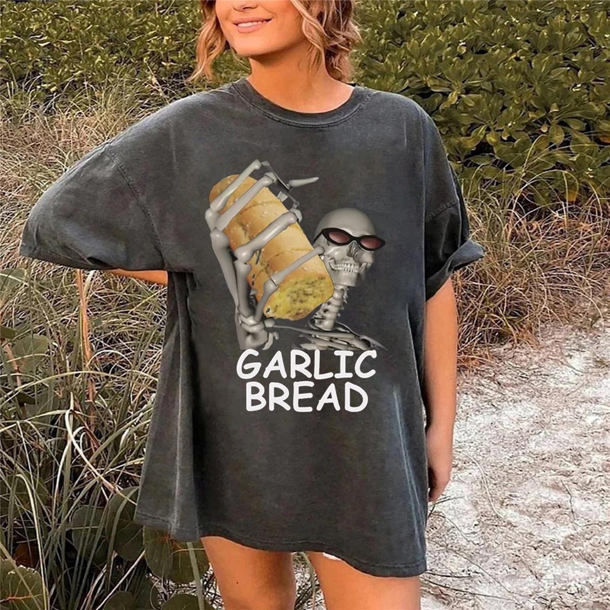 Garlic Bread Skeleton, Evil Skeleton Meme, Garlic Bread Meme | Inspire Uplift