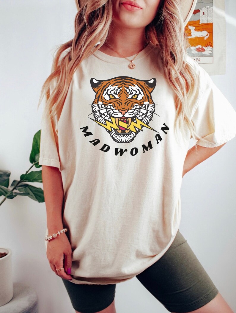 Mad Woman Tshirt, Folklore Era, Im A Mad Woman, Comfort Colo | Inspire ...