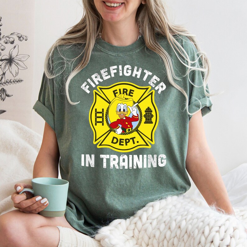 Donald Duck Firefighter In Training C2082 Donald Duck Firefi | Inspire ...