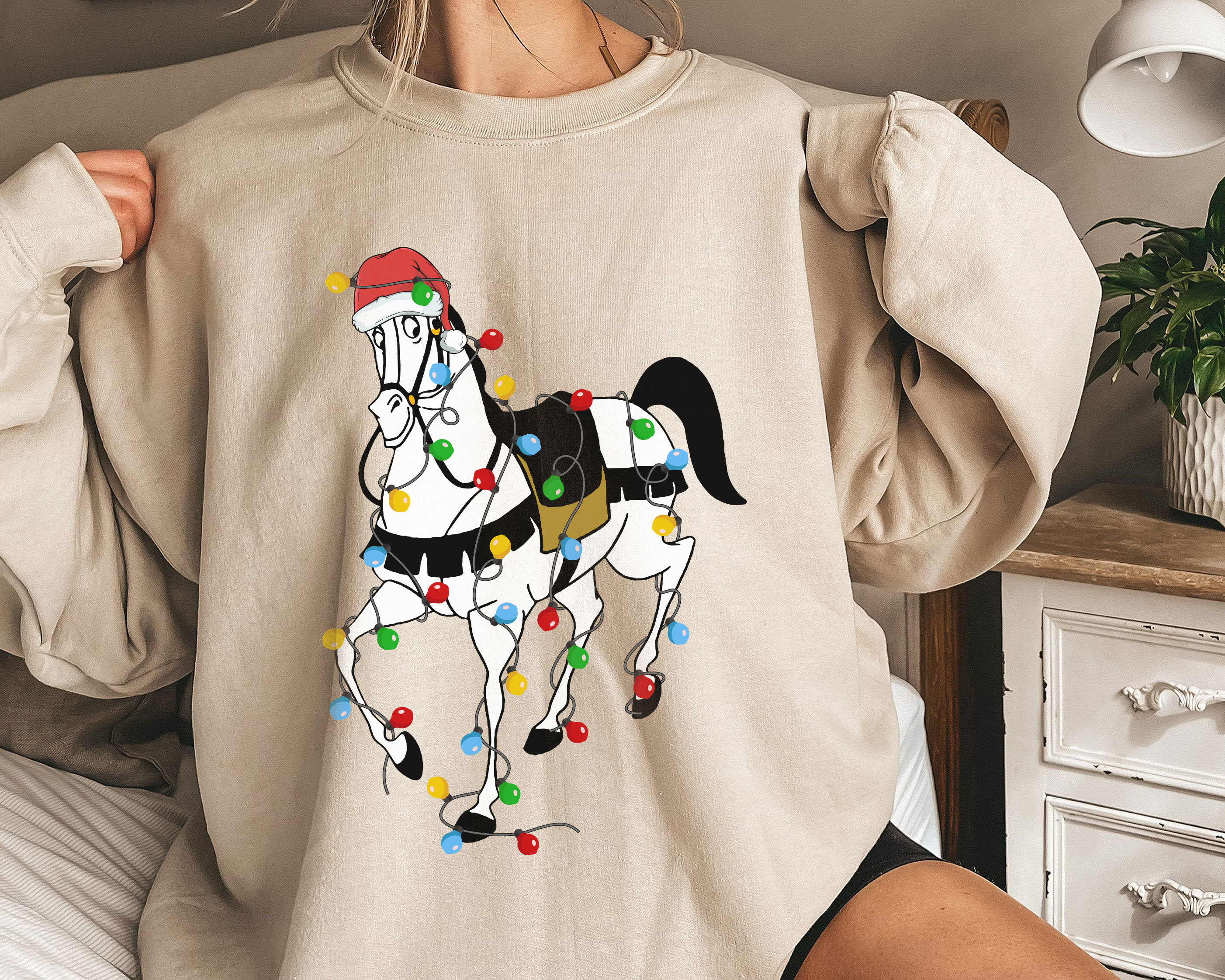 Sleeping Beauty Samson Wear Santa Hat With ChristmaLight Dis | Inspire ...