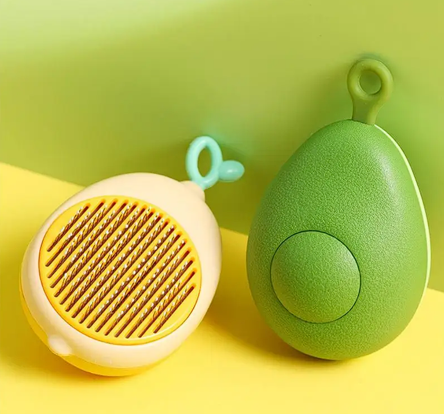 Lemon-shaped brush for combing dog and cat hair - Inspire Uplift