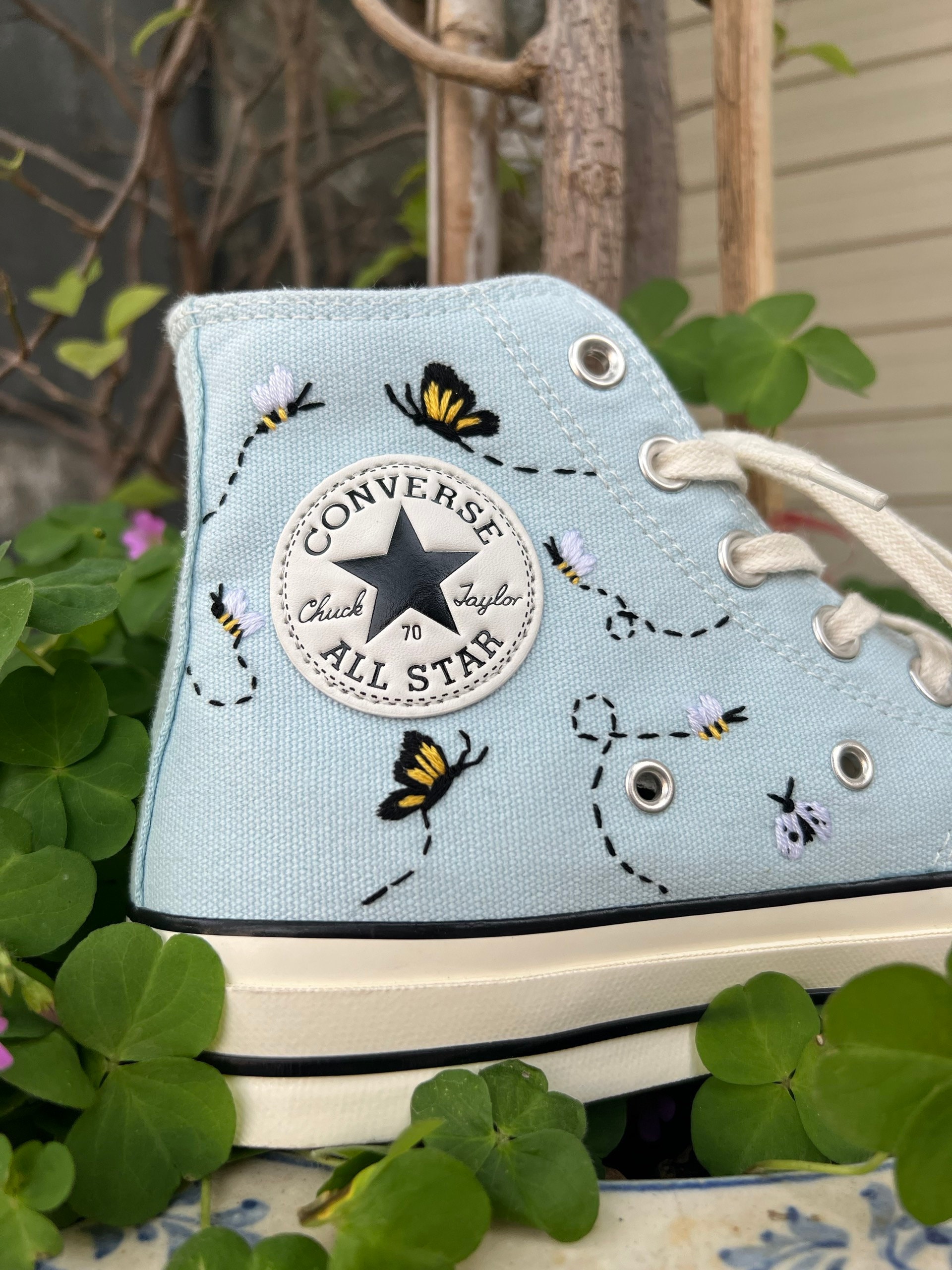 Embroidered converse/Converse High Tops Garden Of Chrysanthe | Inspire ...