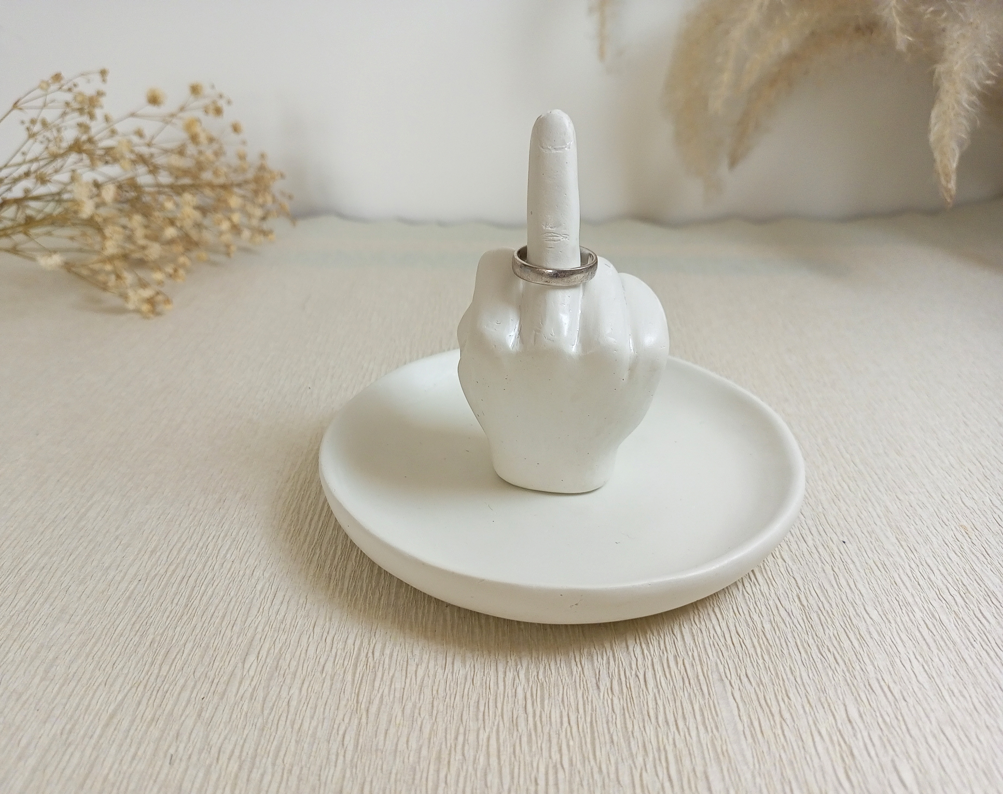 Middle Finger Ring Holder - Finger Ring Stand - Engagement - | Inspire ...