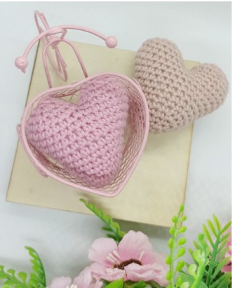 Easy crochet little heart pattern | Inspire Uplift