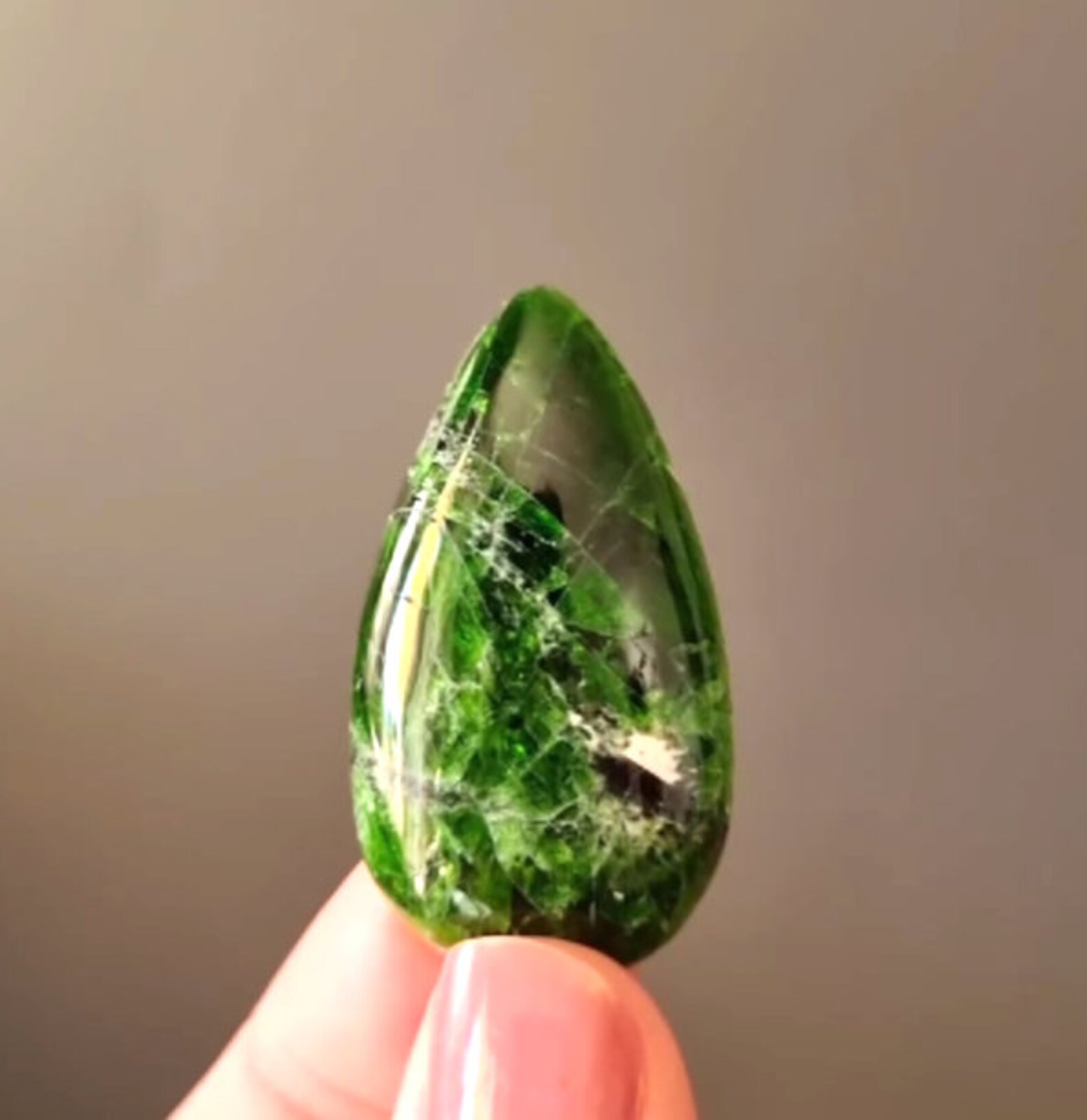 CHROME DIOPSIDE natural stone cabochon 39 x 21 x 7 mm , high | Inspire ...