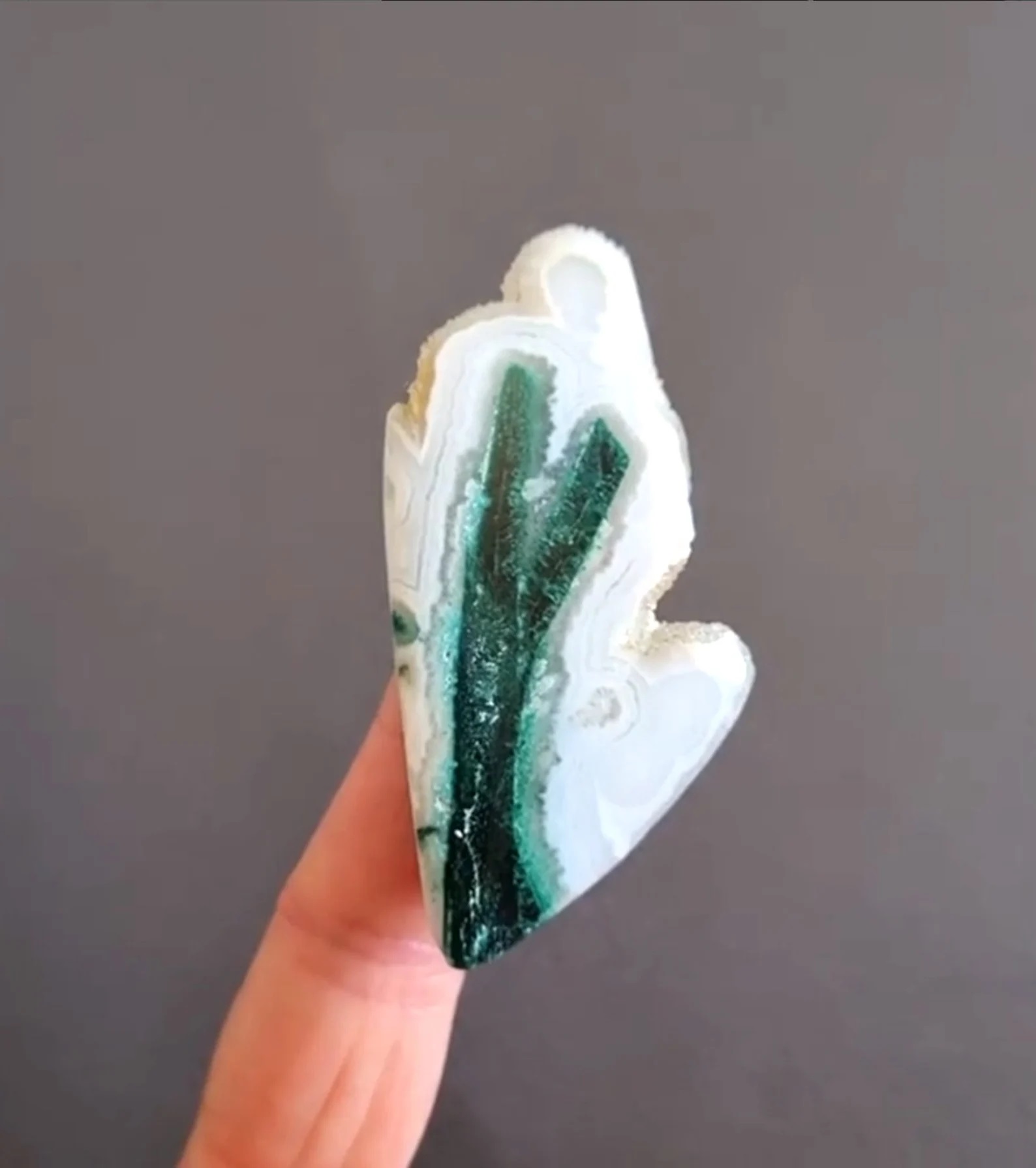Rare Malachite in calcite natural stone cabochon 66 x 35 x 5 | Inspire ...