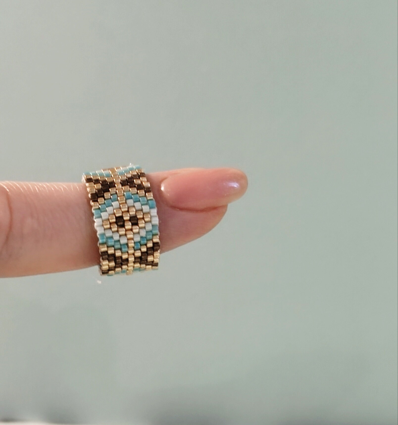 Even beaded ring,miyuki ring,miyuki beaded pattern,even peyo - Inspire Uplift