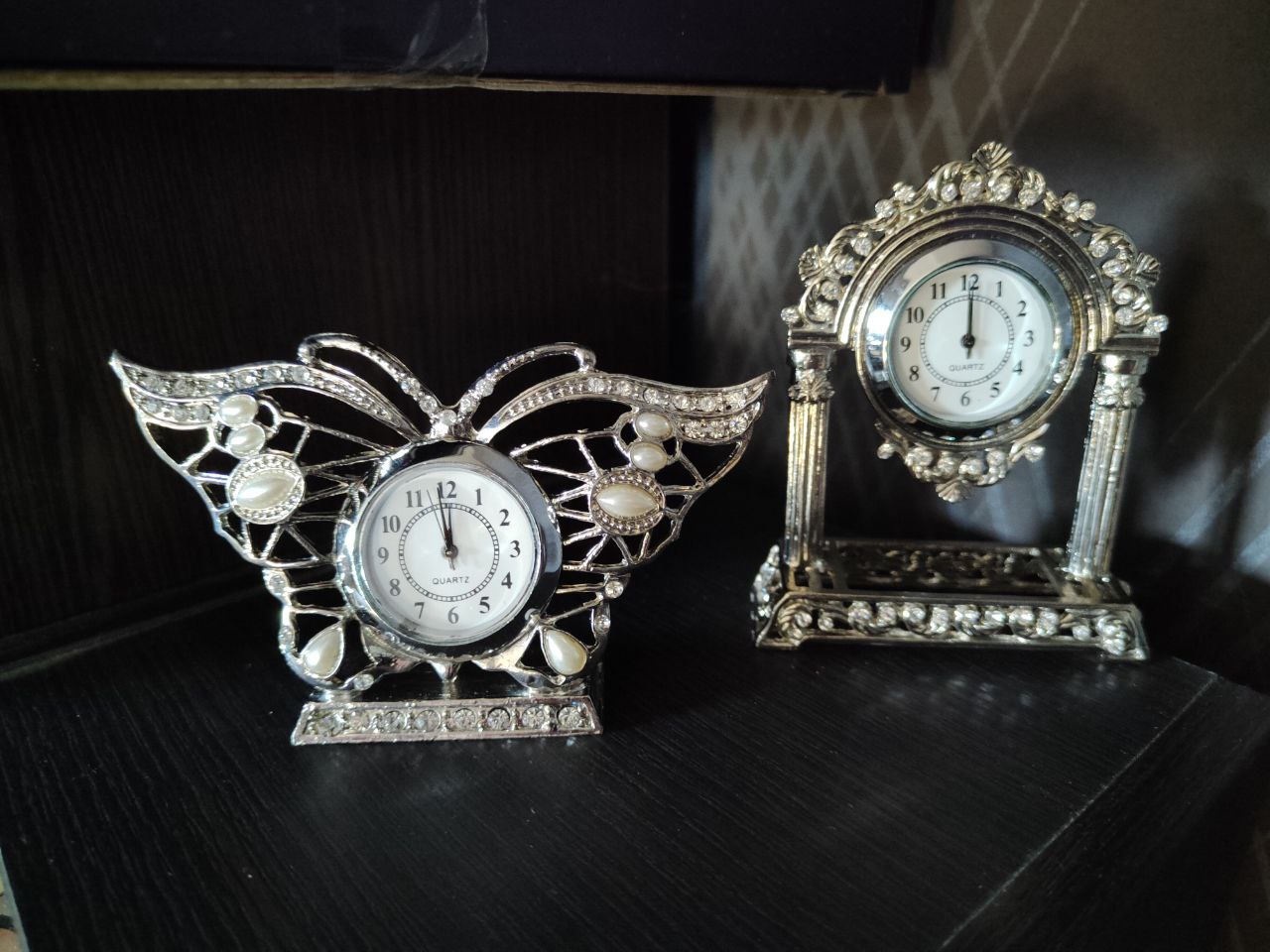 Miniature boudoir clocks,Vintage clock,quartz watch,art deco | Inspire ...