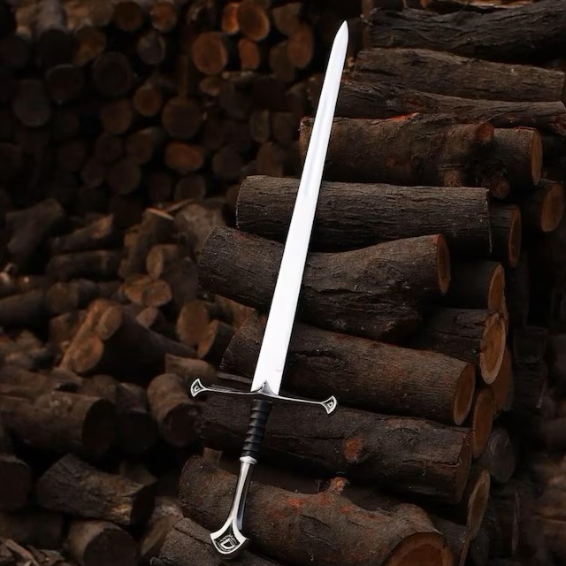 ANDURIL LOTR movie sword handmade design Gift for groomsman | Inspire ...