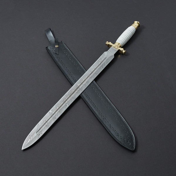 Custom handmade damascus sword personalized sword forged swo | Inspire ...