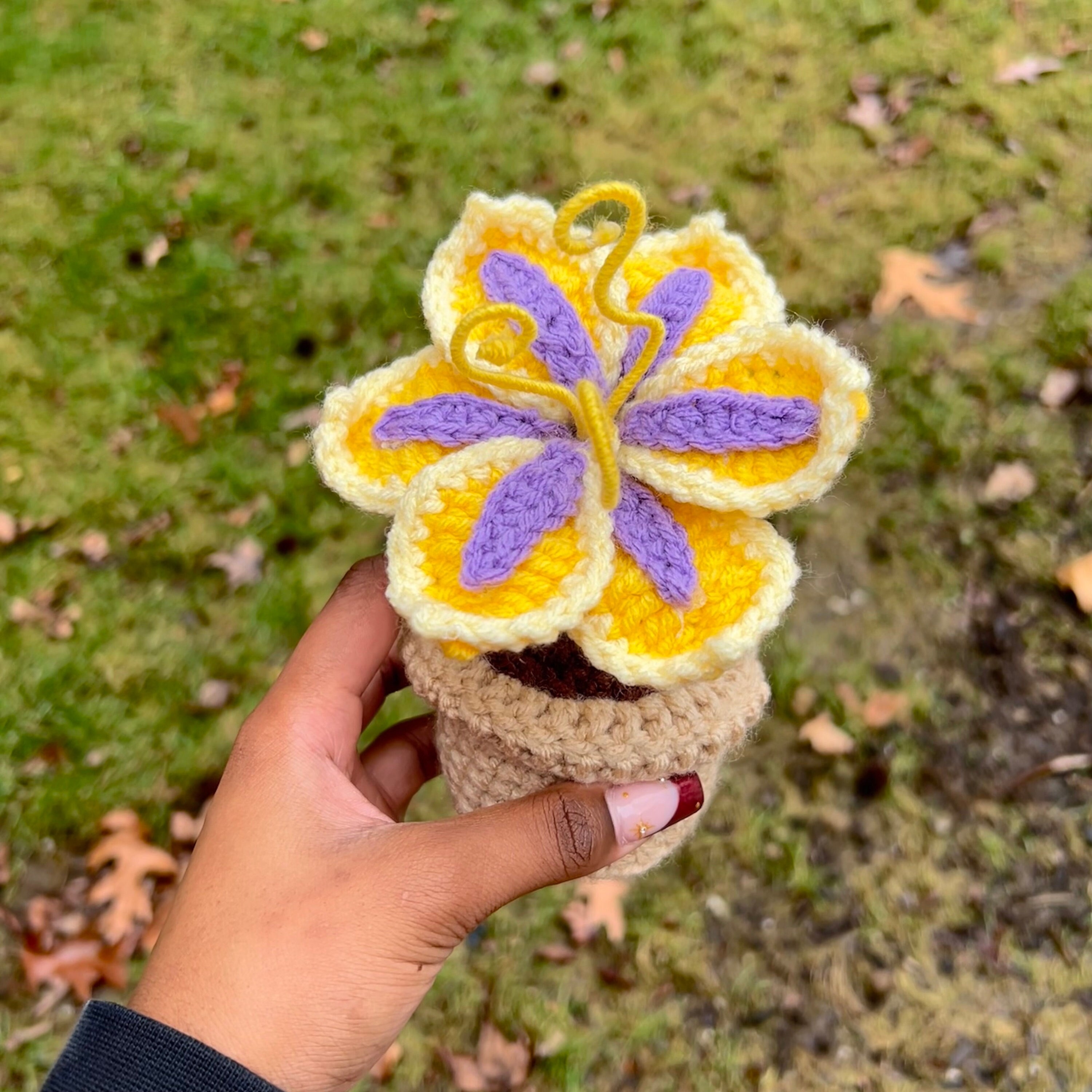 Crochet Rapunzel Sundrop Flower, Rapunzel Crochet Car Hangin | Inspire ...