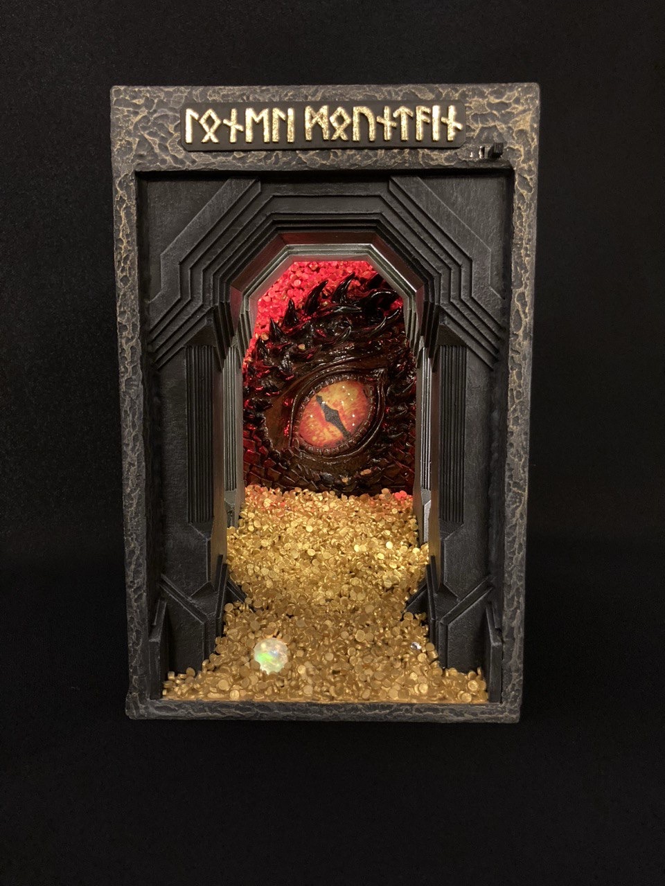 Book Nook Smaug, handmade, Book Shelf, Shelf Insert, Bookend | Inspire ...
