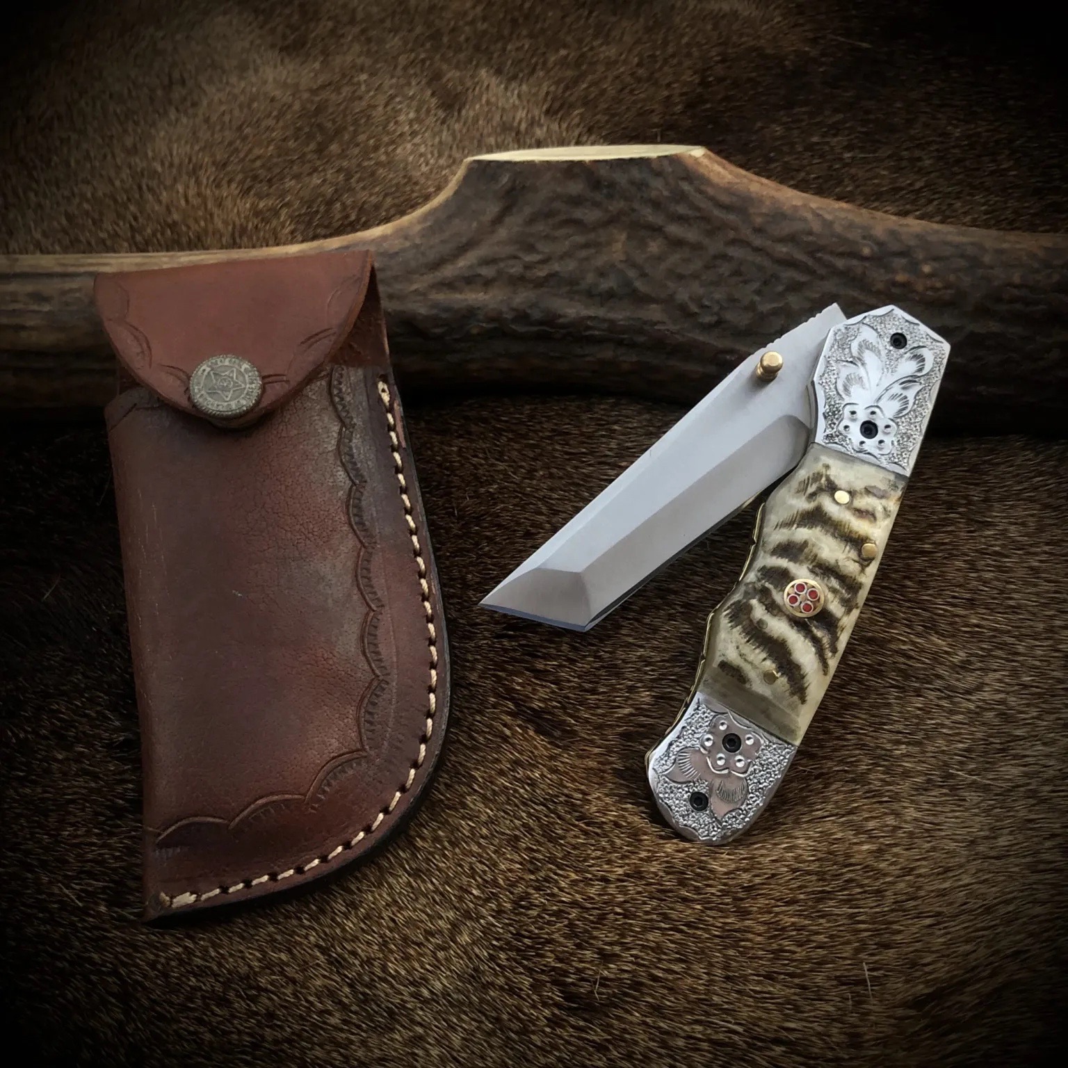 Compact Folding Knife | Inspire Uplift