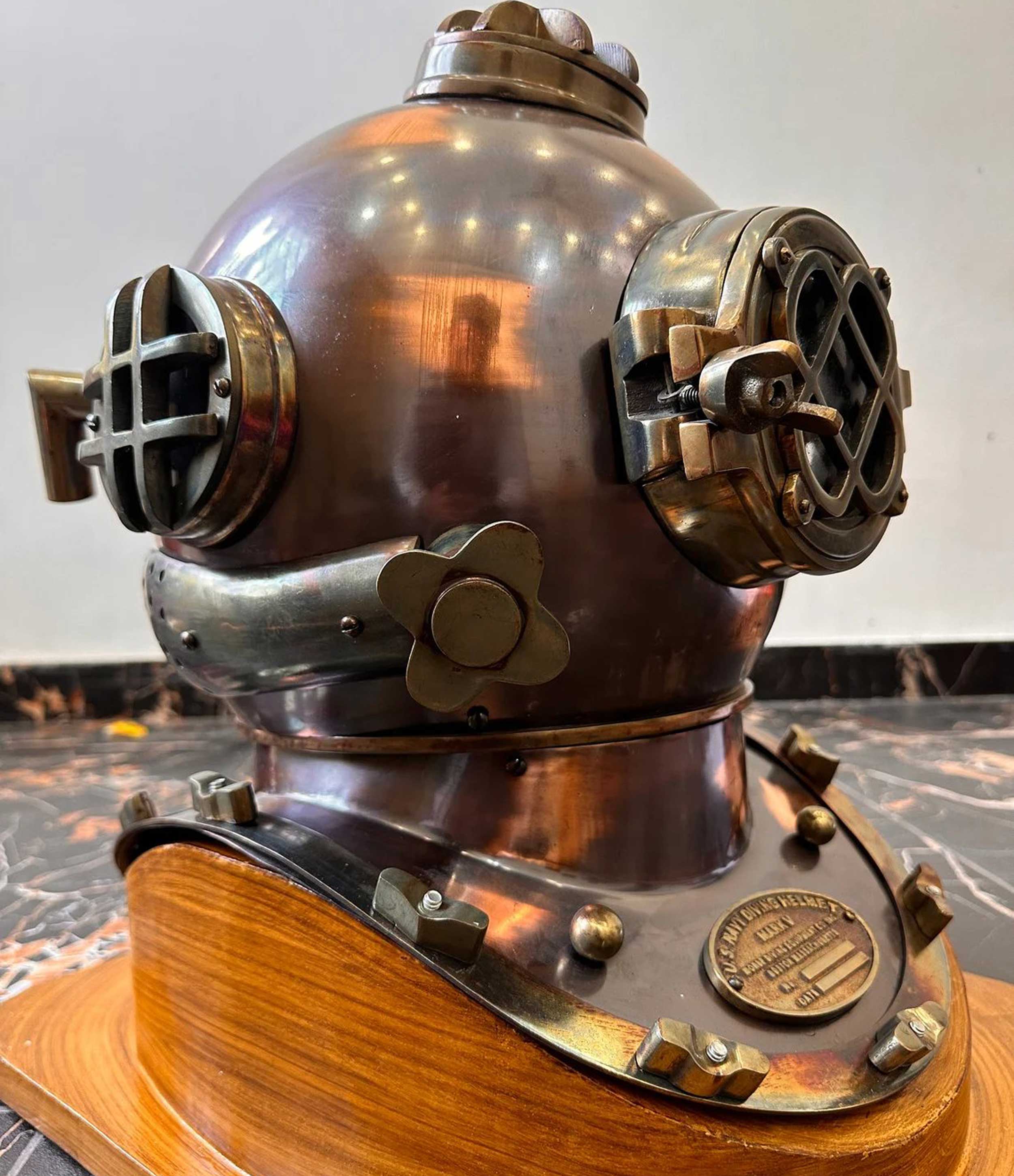 Brown Diving Helmet US Navy Deep Sea Divers Helmet Nautical | Inspire ...