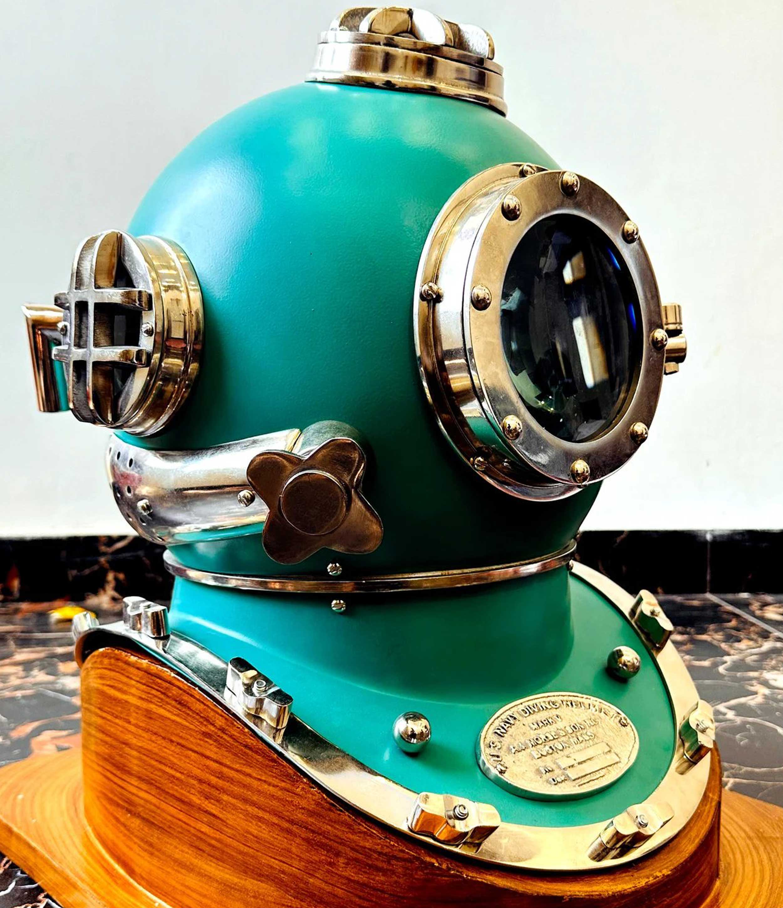 Green Anchor Diving Helmet US Navy Sea Divers Helmet Nautica | Inspire ...