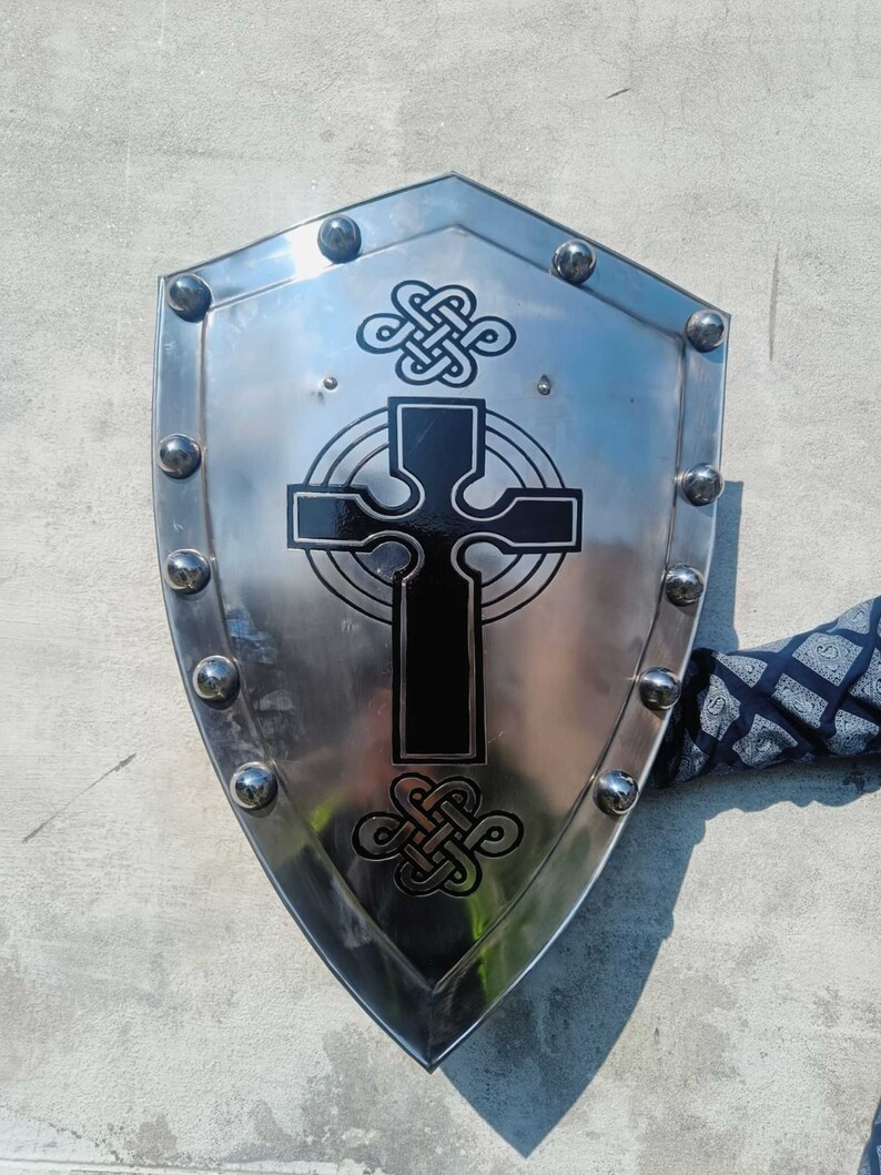 Medieval Knight Cross Shield, Medieval Knight Crusader Cross | Inspire ...