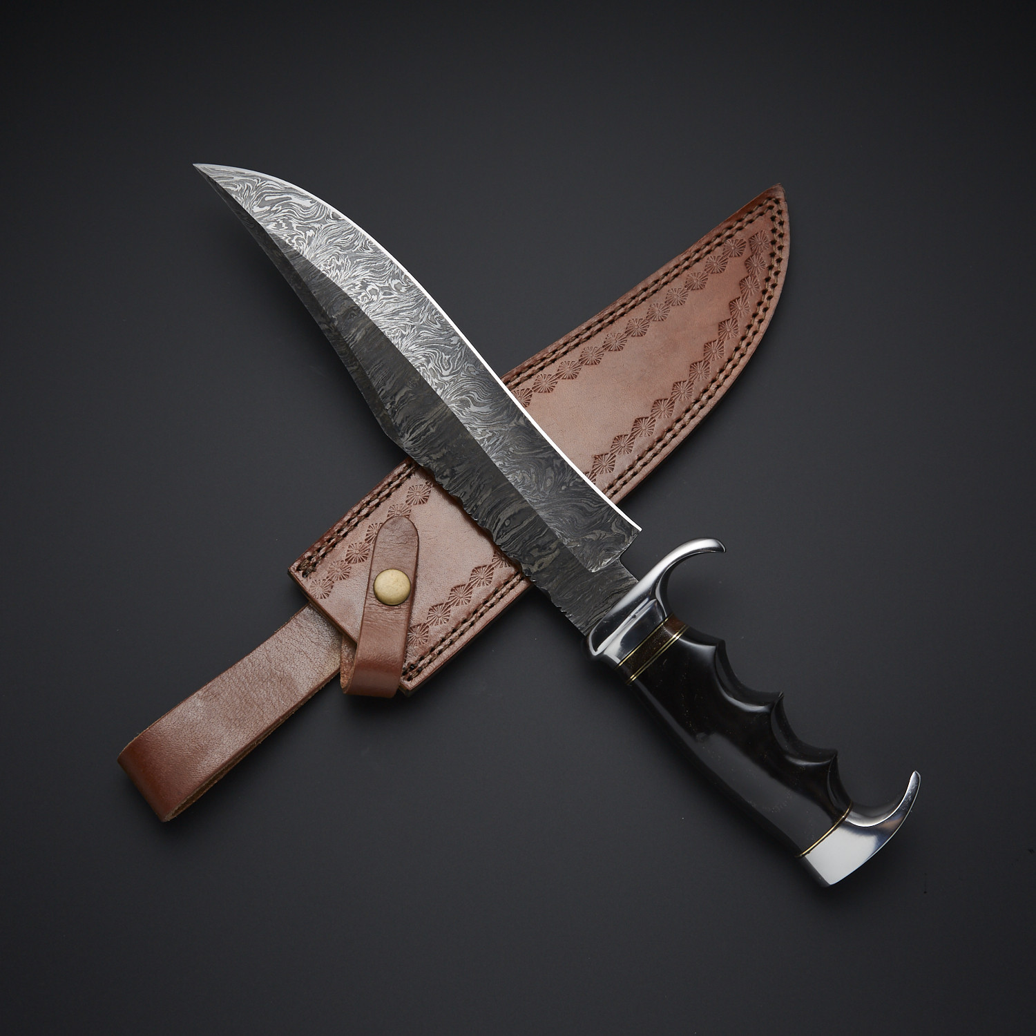 Custom Handmade Beautiful hunting damscus Blade Bowie knife | Inspire ...