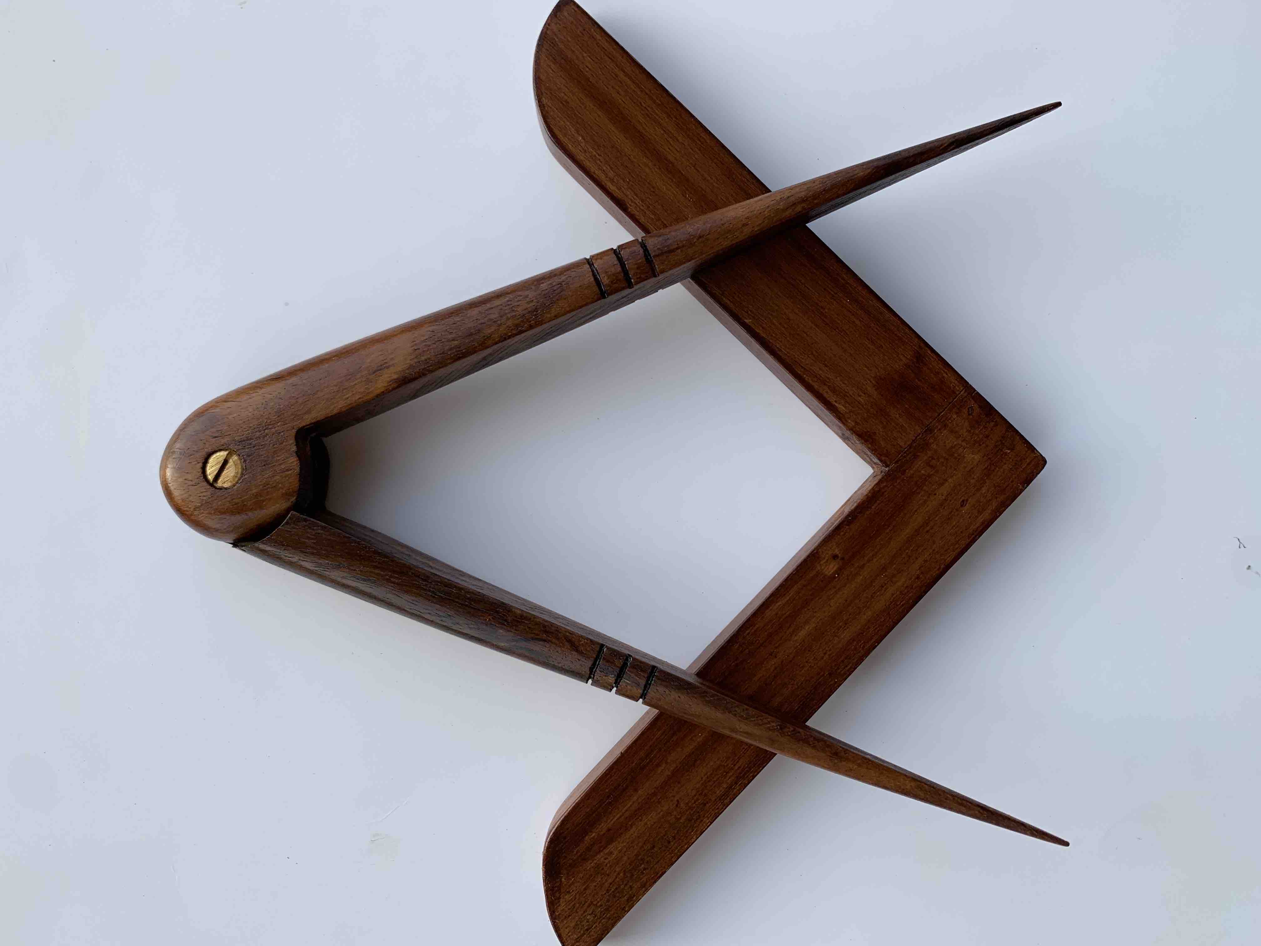 Handmade wooden masonic square and compasses | Inspire Uplift