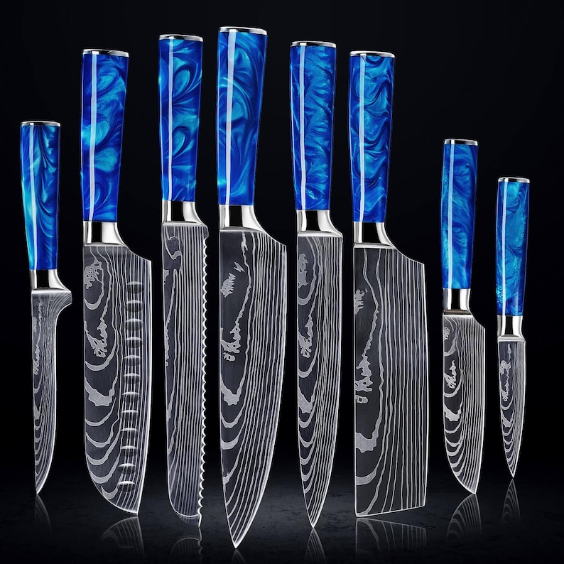 Stunning 8-Piece Kitchen Knife Set with Damascus Pattern and | Inspire ...