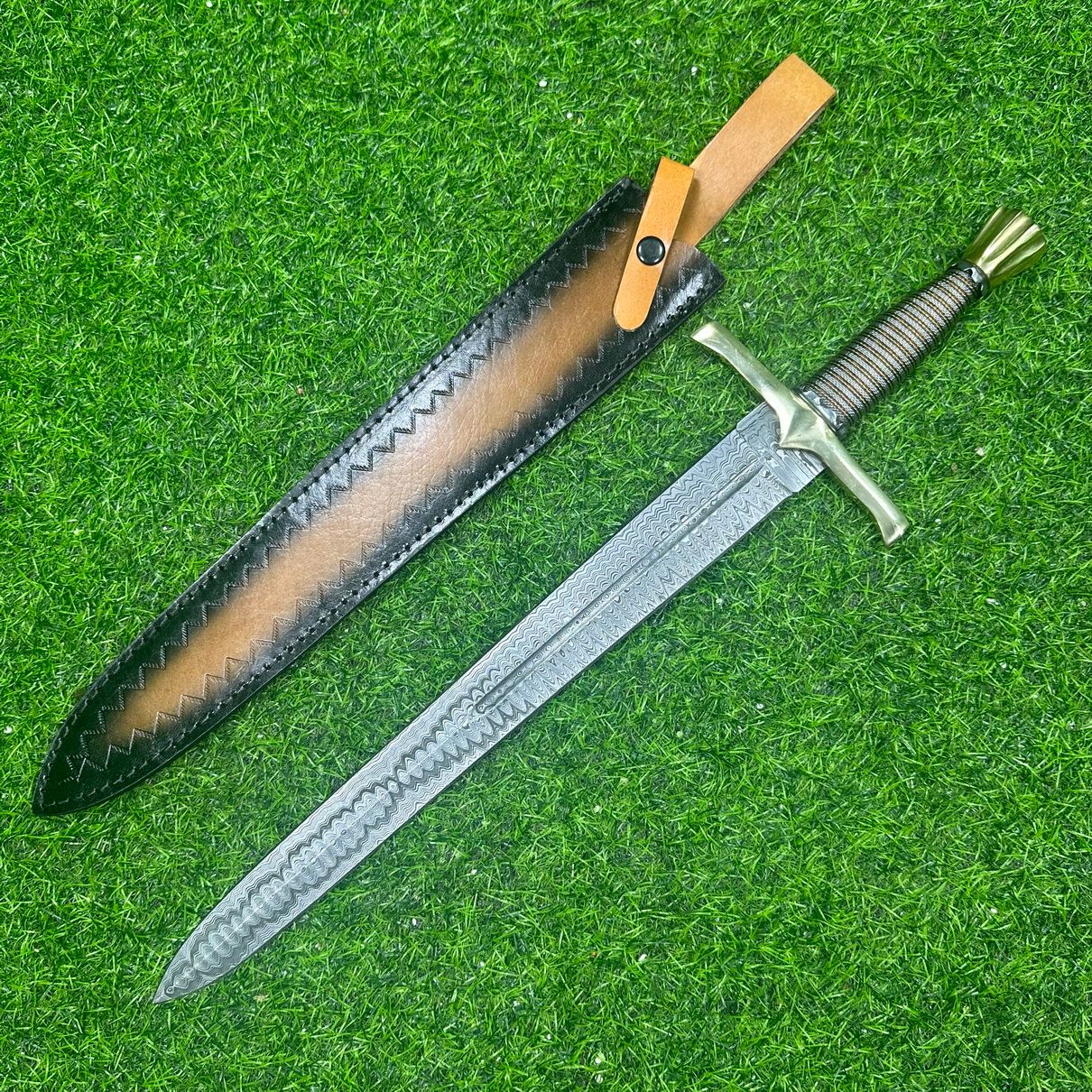 Unique Damascus Daggers | Mastercrafted Blades | Inspire Uplift