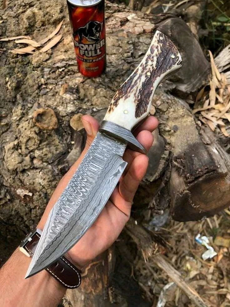Handmade Damascus Steel Hunting Knife – Deer Antler Handle, | Inspire ...