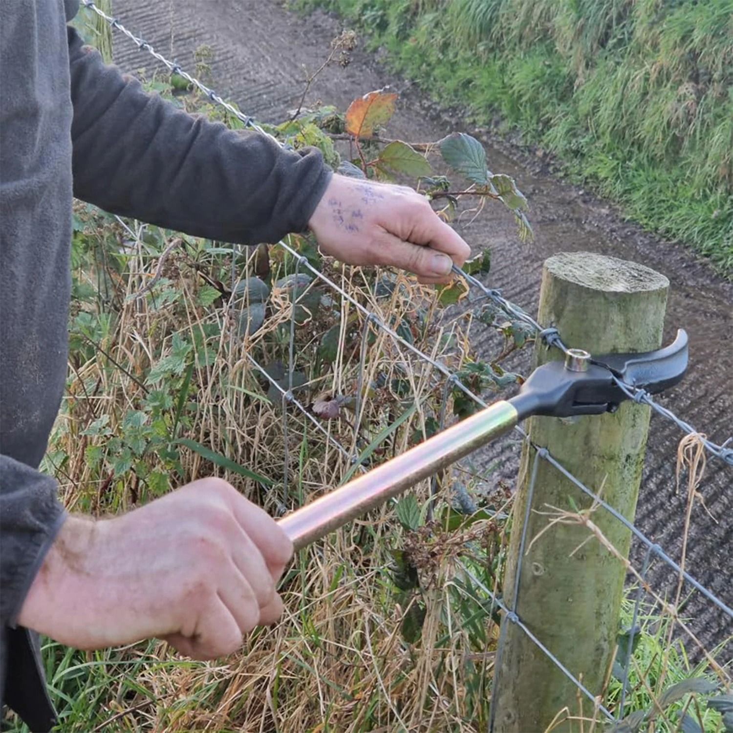 Heavy Duty Barbed Wire Fence Stretcher Tool for Easy Fencing | Inspire ...