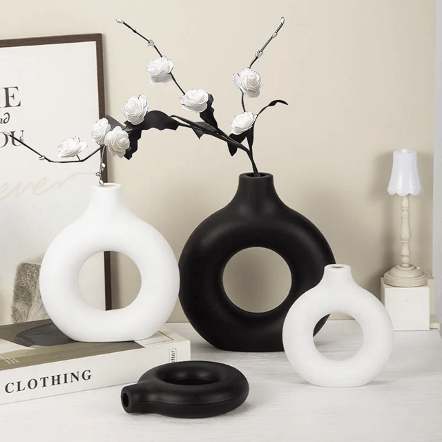 Modern Donut Circle Flower Vase | Inspire Uplift