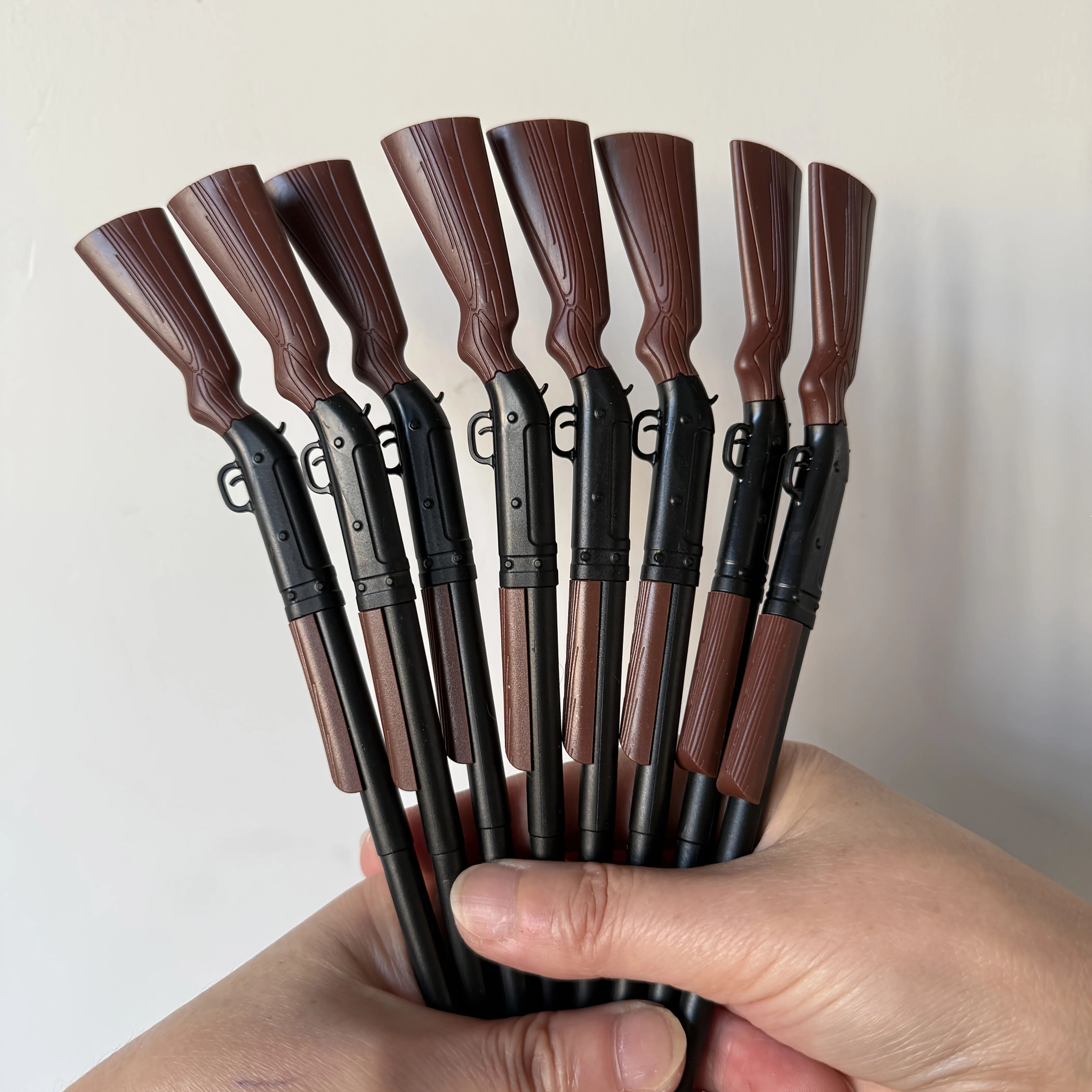 Gun Shaped Ballpoint Pens Set of 5 Unique Smooth Writing Nov | Inspire ...
