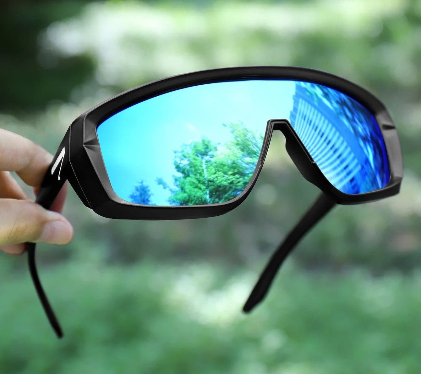 Photochromic Outdoor Sports Sunglasses | Inspire Uplift