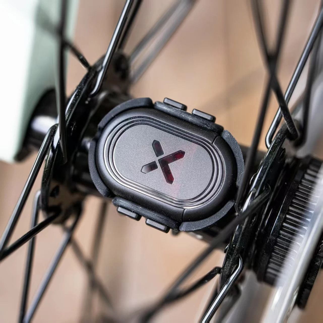 Dual Mode Wireless Cycling Speed and Cadence Sensor | Inspire Uplift