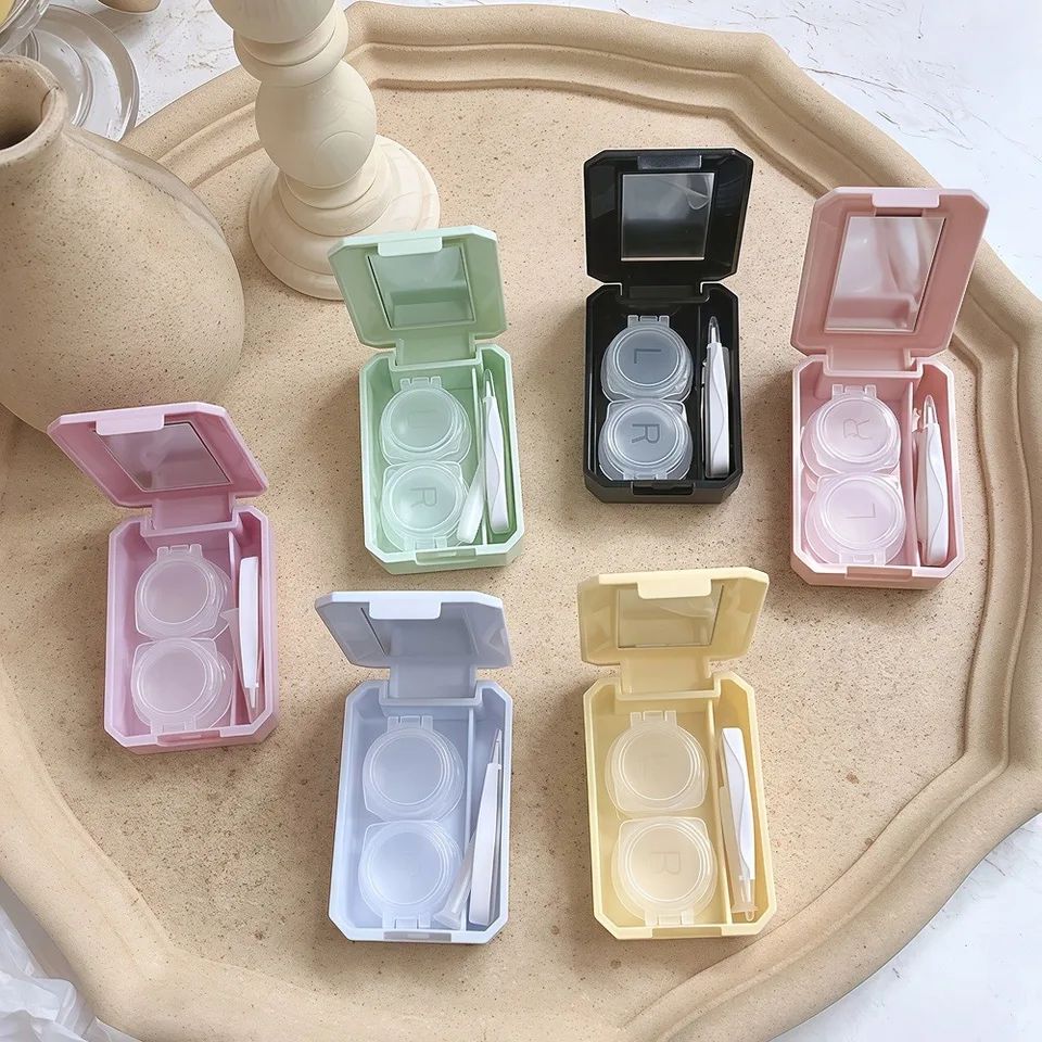 Minimalist Contact Lens Storage Case | Inspire Uplift
