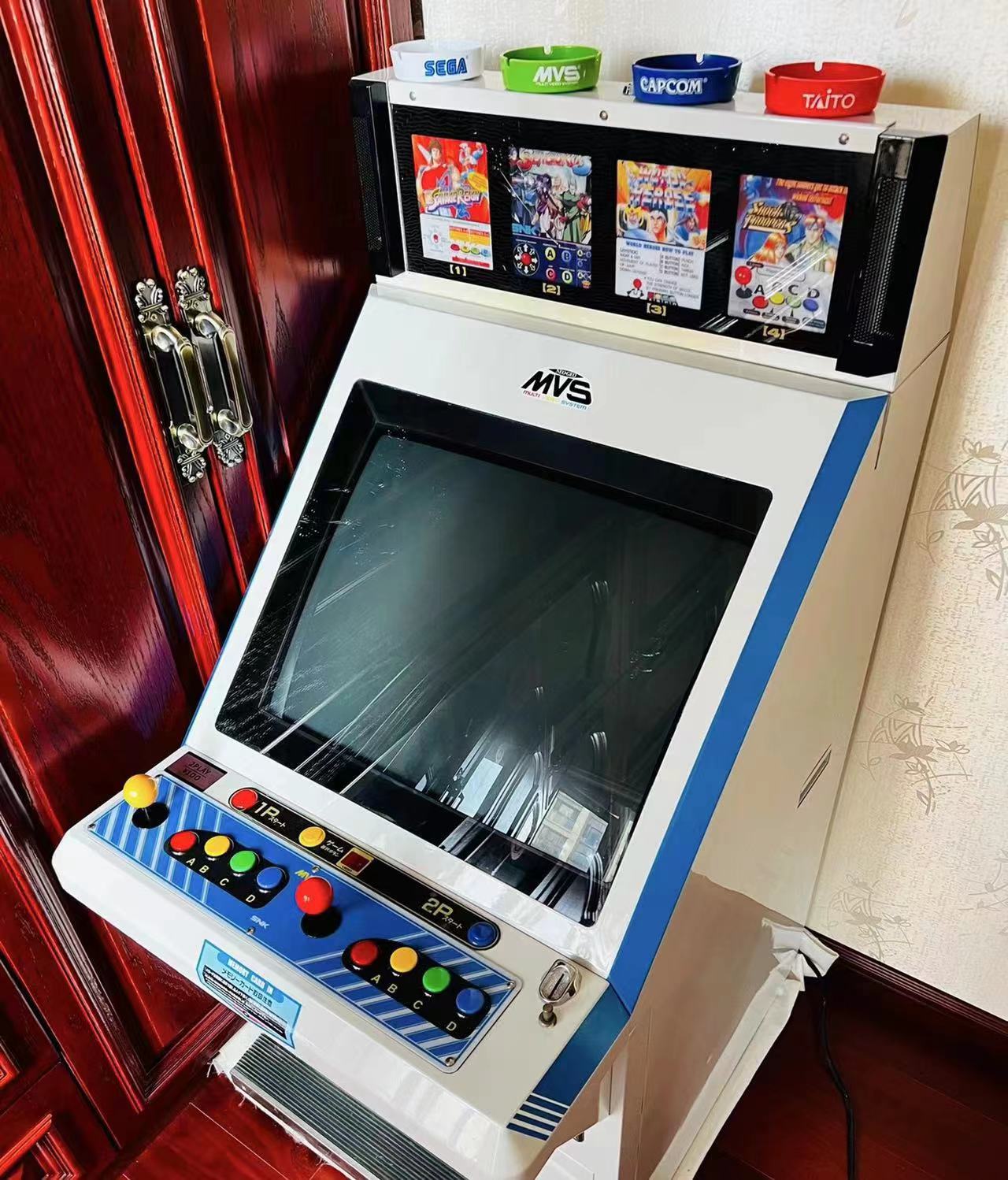Arcade Themed Ashtray for Decoration, Vintage Gaming Style | Inspire Uplift